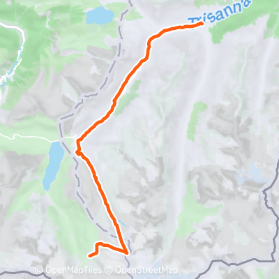 Silvretta Ski Tour: Wiesbadener Hut to Galtur via the Rauhkopfscharte ...